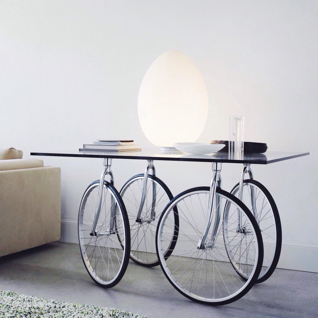 Fontana Arte Tavolo con ruote - Tavolo Tour - Cignoli Elettroforniture