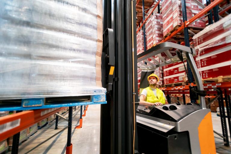 Intralogistica: cos'è, ottimizzazione per industria 4.0 - Cignoli ...